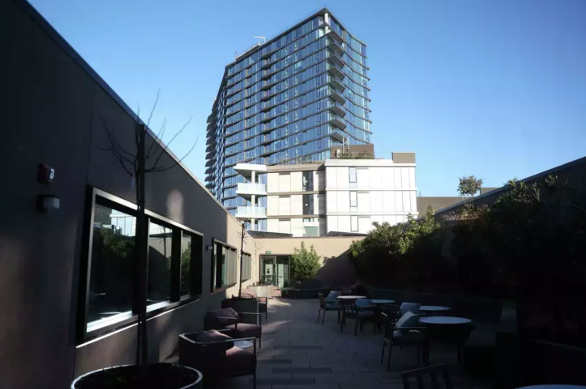 One of the Bay Area’s Fastest-Growing Neighborhoods is in Shadow of ...